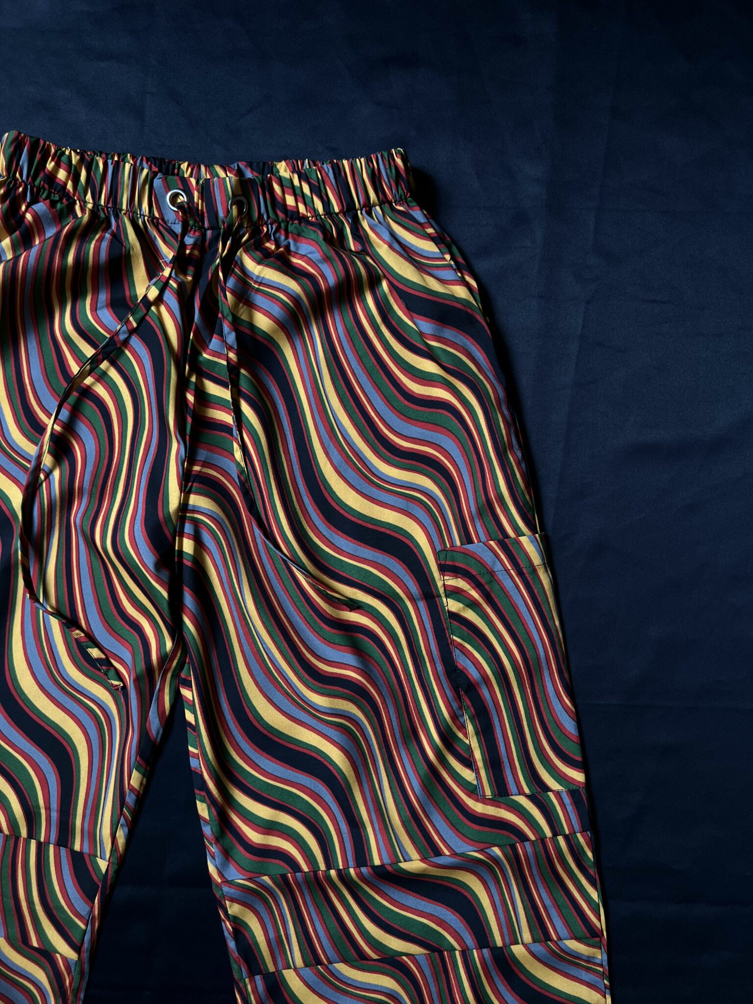 Naz Wave Print Low Rise Parachute Pants – LA CHIC PICK